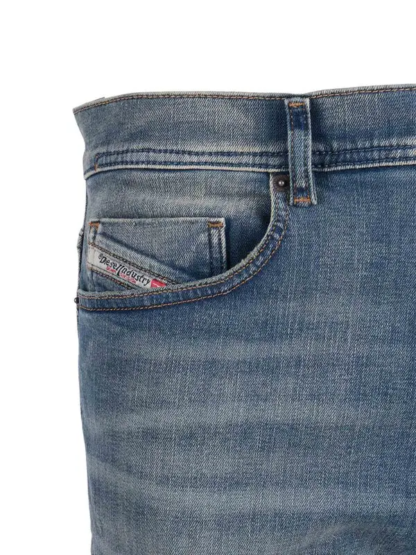 DIESEL® D-finitive L.32 Pantaloni