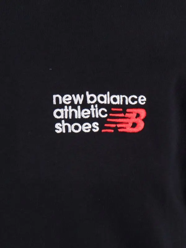 NEW BALANCE Athletics Premium Logo T-shirt - Red