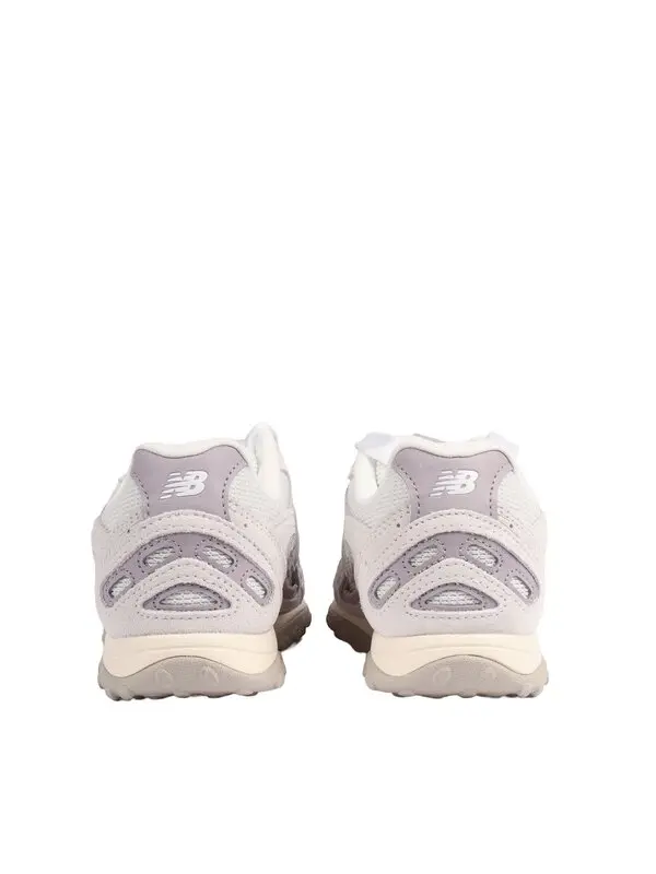 NEW BALANCE Lifestyle Tier 1 Suede-textile Scarpa - White