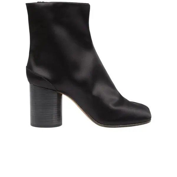 MAISON MARGIELA Tabi Ankle Boot - Black