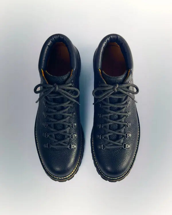 Quince Leather Waterproof Hiking Boot - Black