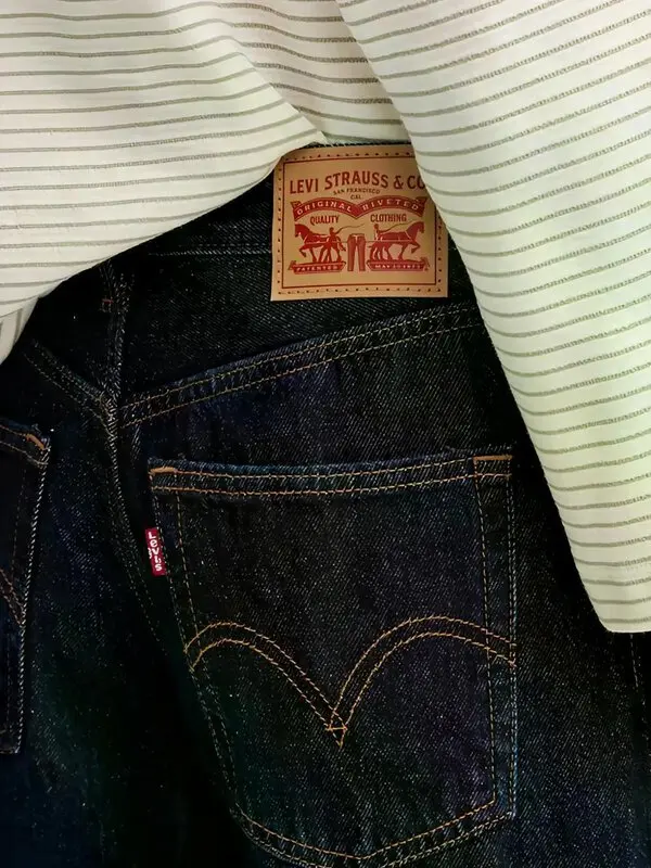 LEVI'S Wide Leg Jeans