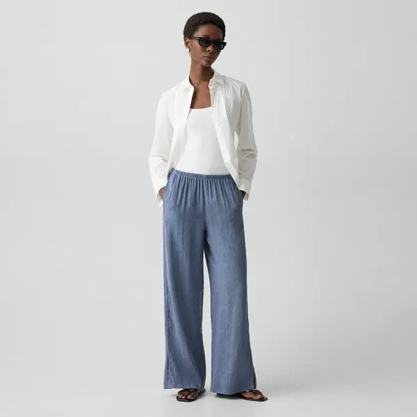 Theory Vented Pull-on Pant In Fluid Linen - Light Denim