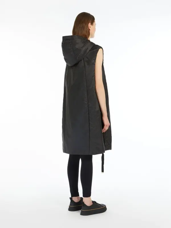 Max Mara Water-repellent Padded Gilet - Black