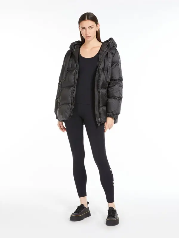 Max Mara Down Jacket In Water-repellent Canvas - Black