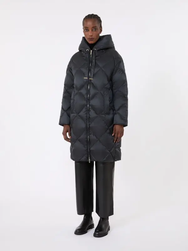 Max Mara Diamond Quilted Hooded Midi Puffer Jacket