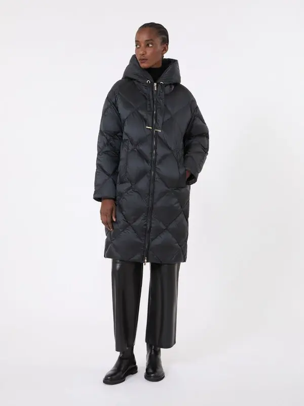 Max Mara Diamond Quilted Hooded Midi Puffer Jacket
