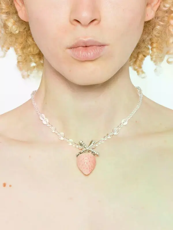 YVMIN Strawberry Pendant Necklace