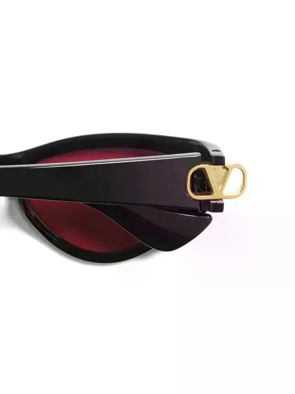 Valentino Garavani Cat-eye Acetate Sunglasses With Gold Tone Vlogo