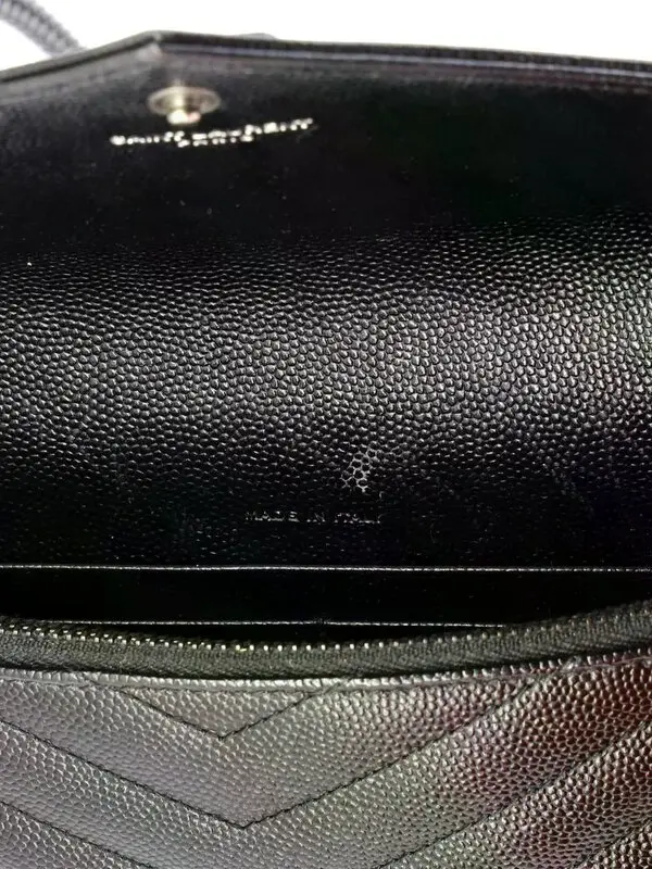 Saint Laurent Monogram Wallet On Chain - Black