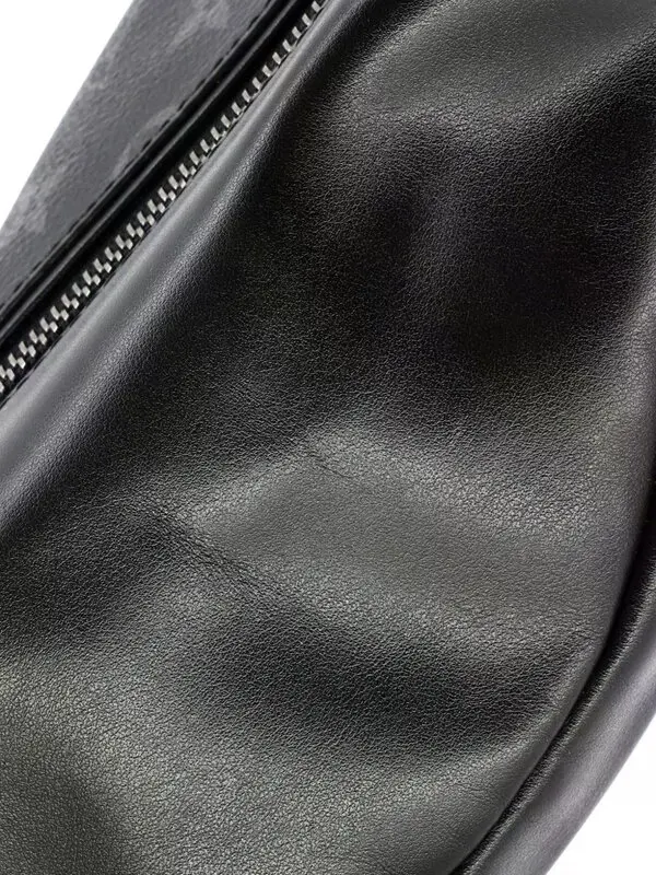 LOUIS VUITTON Discovery Bumbag Monogram Eclipse Canvas Belt Bag - Grey
