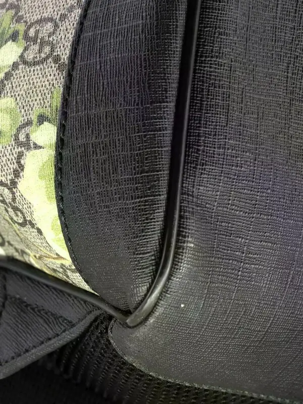 Gucci Blooms Print Gg Coated Canvas Medium Backpack