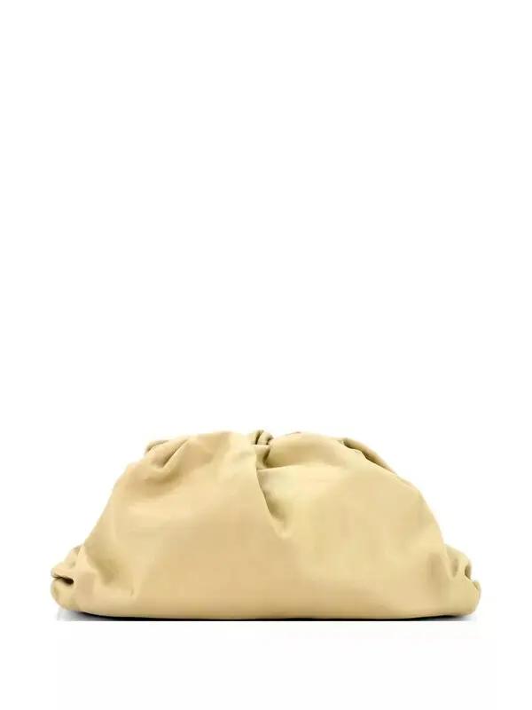 Bottega Veneta The Pouch Leather Clutch Bag - Neutrals