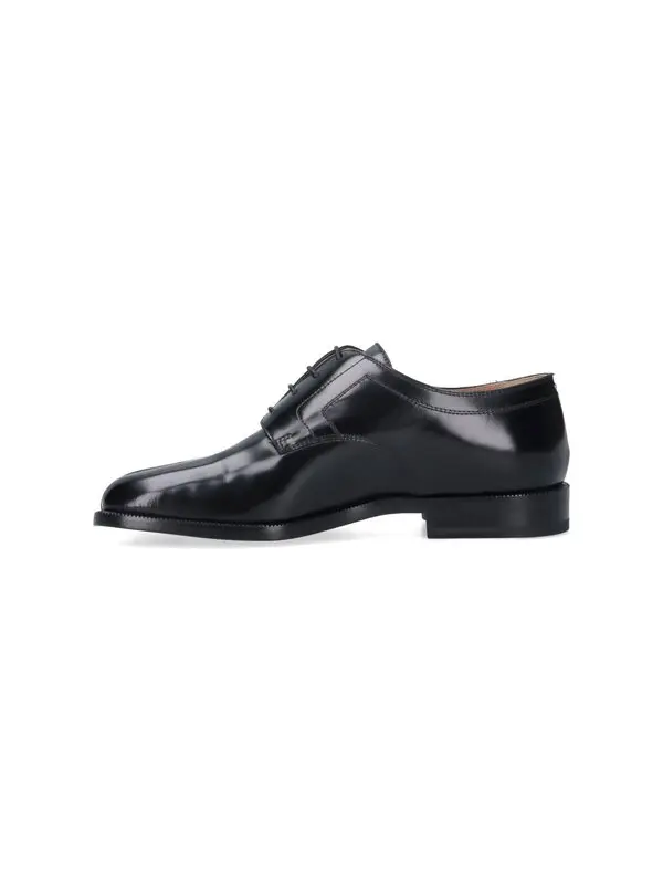 MAISON MARGIELA Tabi" Brushed Leather Derby Shoes