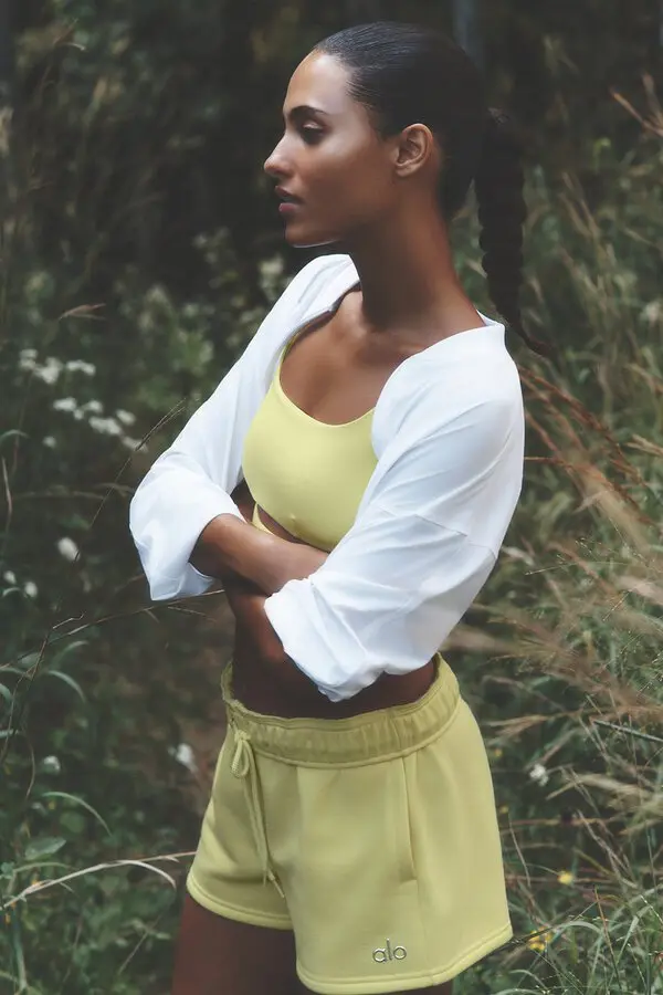 Alo Yoga Accolade Shortshine - Sun