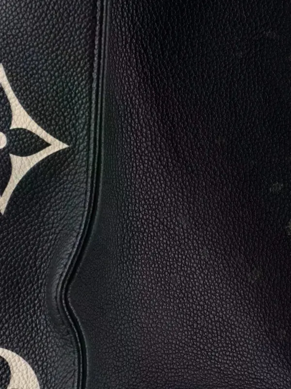 LOUIS VUITTON Onthego Tote Bicolor Monogram Empreinte Giant Mm - Black