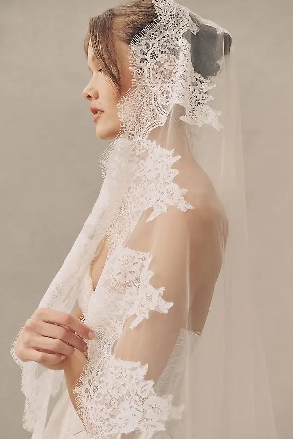 Watters Char Mantilla Cathedral Veil