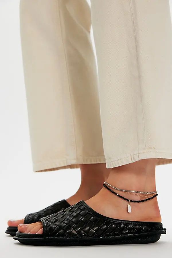 VIBAE Saint Tropez Woven Slide Sandals - Black