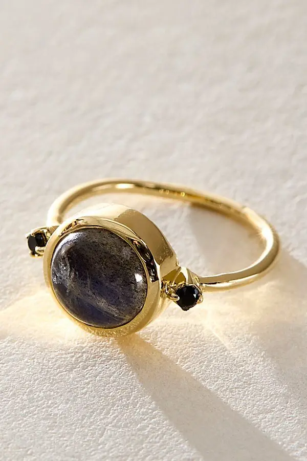 STUDIO GRUN Hidden Star Ring - Labradorite