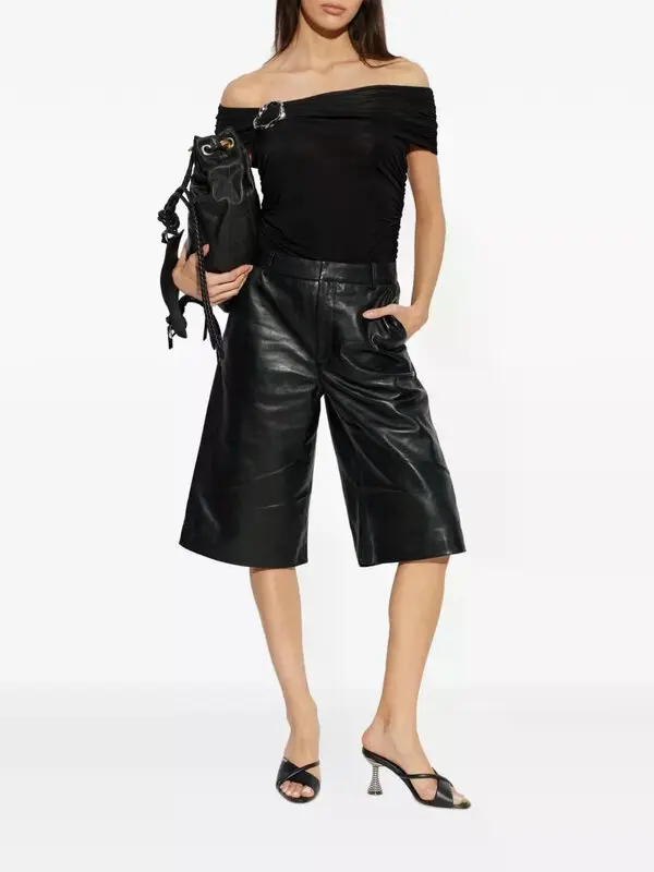GESTUZ Laily Off-shoulder Top - Black