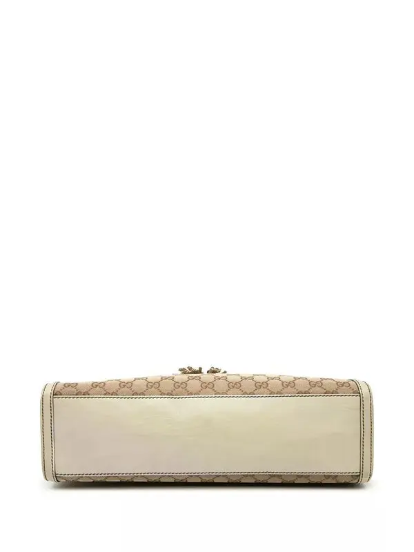Gucci Gg Canvas Emily Shoulder Bag - White