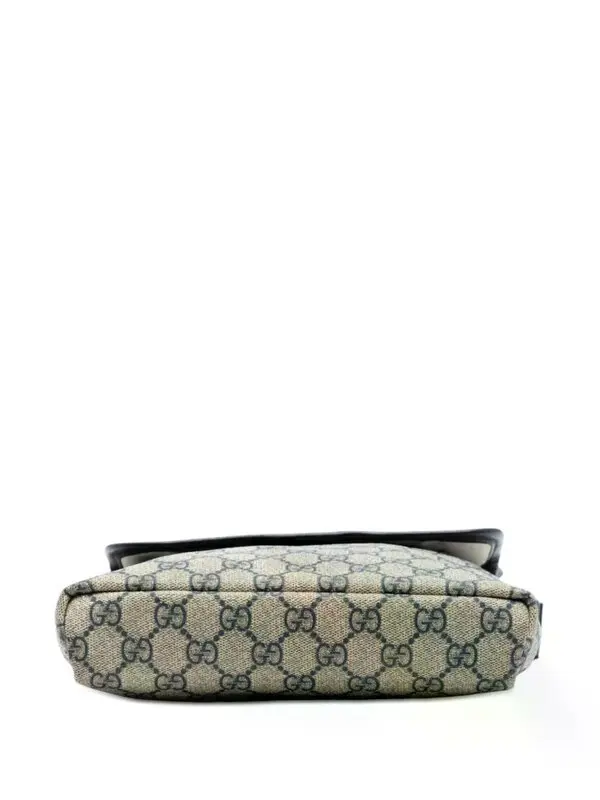 Gucci Gg Supreme Crossbody Bag