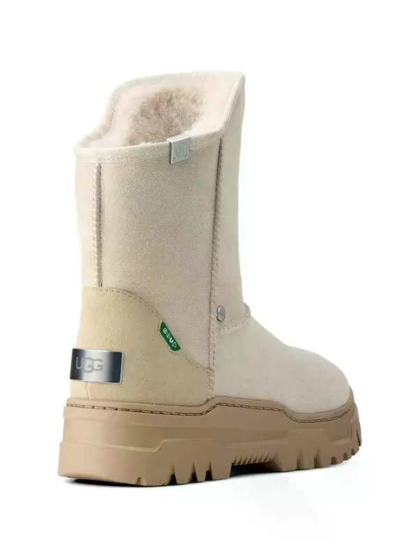 UGG Logo-detail Boots
