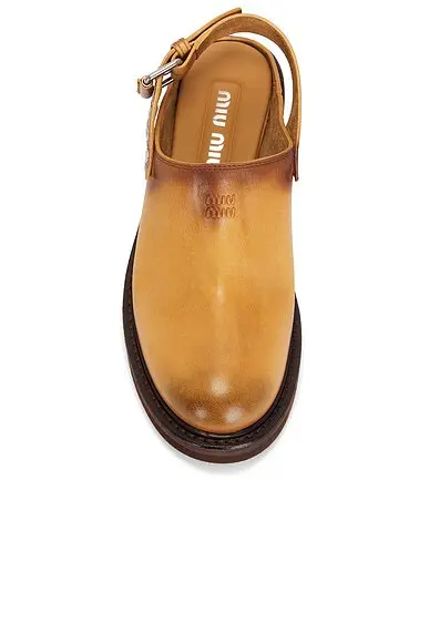 Miu Miu Embossed Calfskin Slingback Mules With Platform - Cuoio
