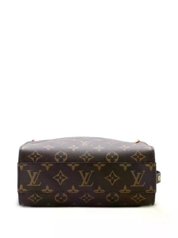 LOUIS VUITTON Monogram Canvas Tote Bag