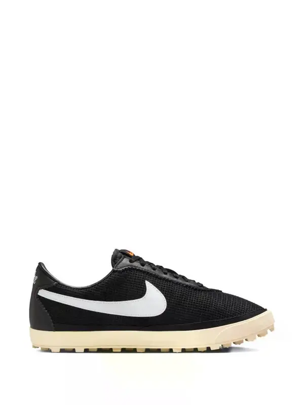 Nike Astro Grabber Sneakers