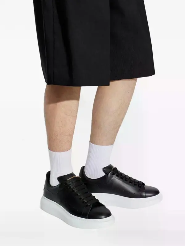 Alexander McQueen Oversized Sneakers - Black