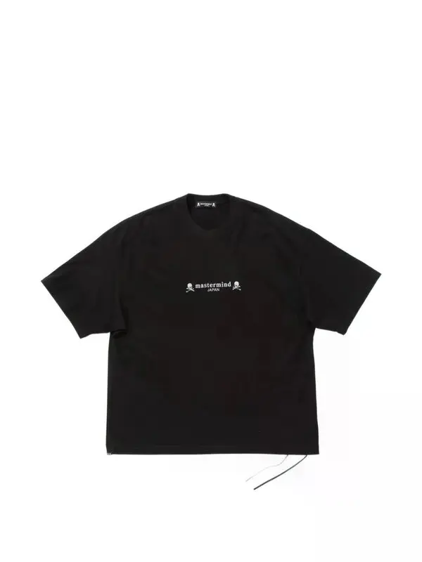 MASTERMIND WORLD Skull-embroidered T-shirt - Black