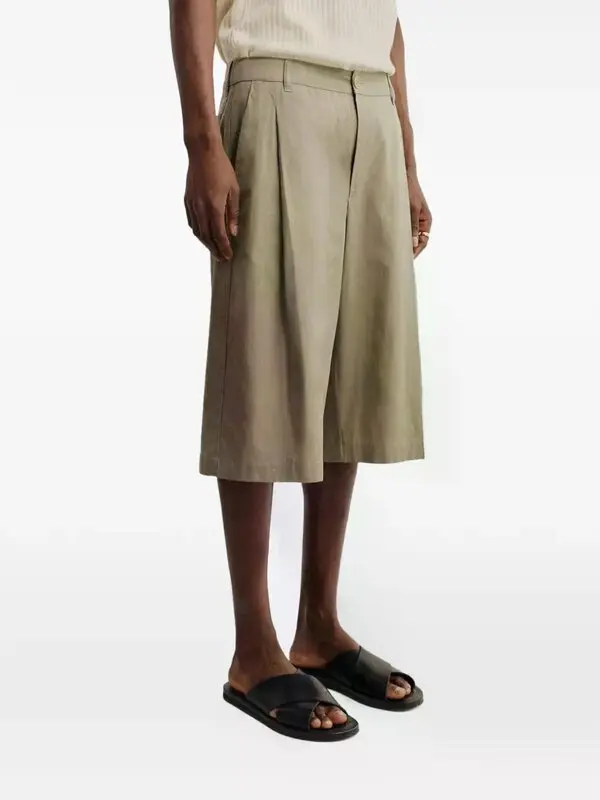 A KIND OF GUISE Juno Pleated Tailored Shorts