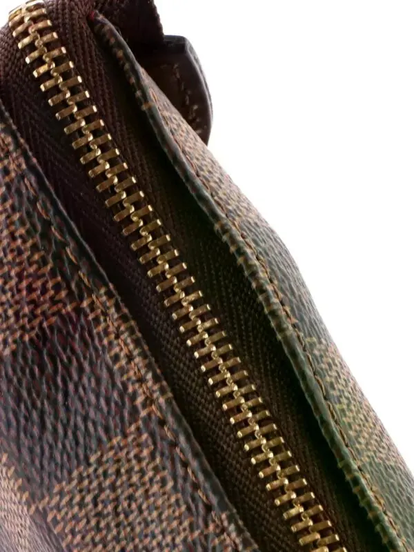 LOUIS VUITTON Pochette Accessoires Damier Ebene Mini Clutch