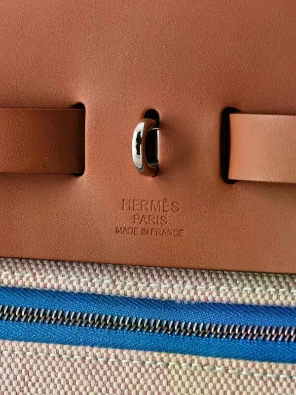 Hermès Herbag Zip 31 Shoulder Bag Leather And Toile - Blue