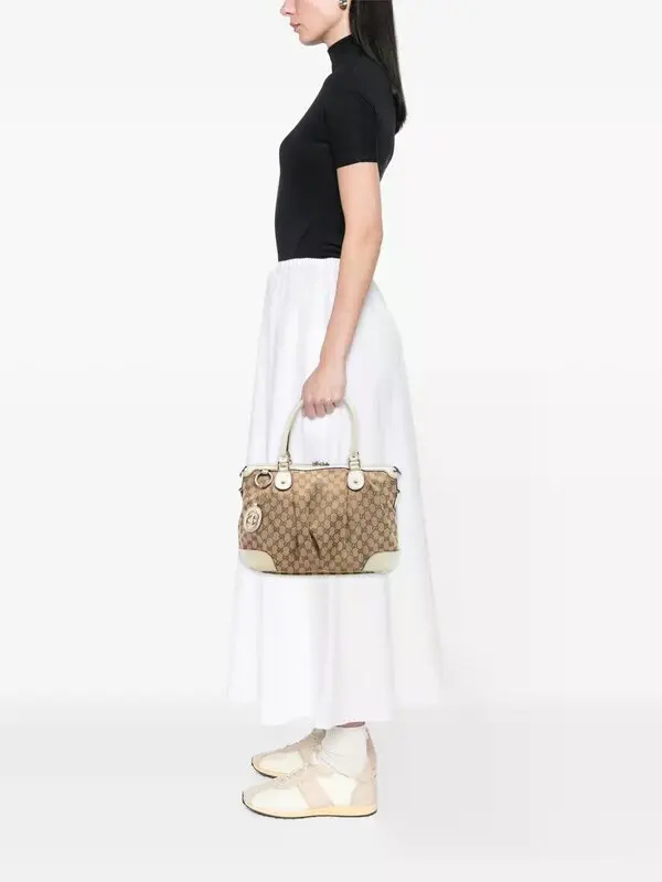 Gucci Gg Canvas Sukey Satchel - Neutrals