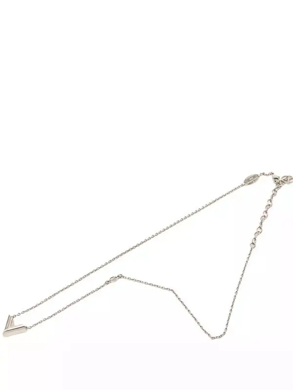 LOUIS VUITTON 2022 Essential V Supple Necklace - Silver