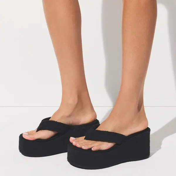 SKIMS Platform Sandal - Onyx