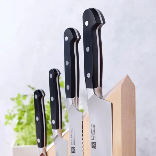 ZWILLING Pro Rcf 5 Piece Magnetic Knife Block Set - Natural