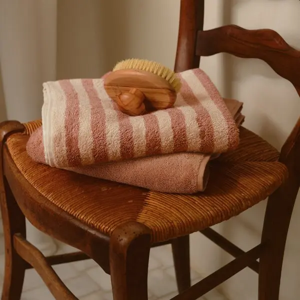 PIGLET IN BED Fringe Edge Bath Towel - Sand Shell