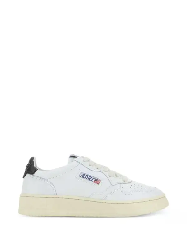 AUTRY Medalist Leather Sneakers - White
