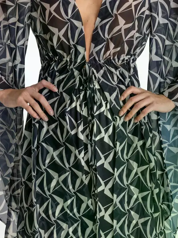 DIARRABLU Geometric Print V-neck Top