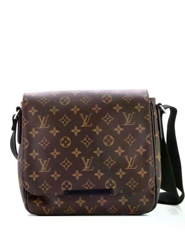 LOUIS VUITTON District Messenger Bag Macassar Monogram Canvas Pm - Brown