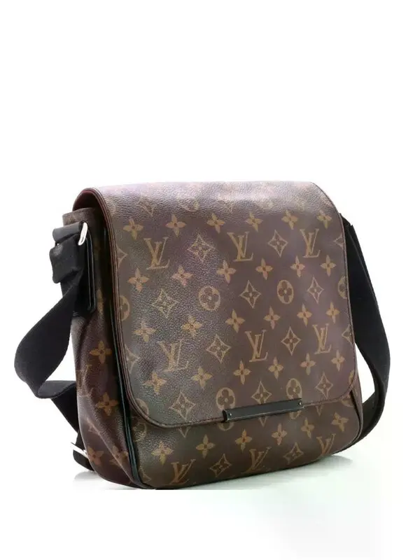 LOUIS VUITTON District Messenger Bag Macassar Monogram Canvas Pm - Brown