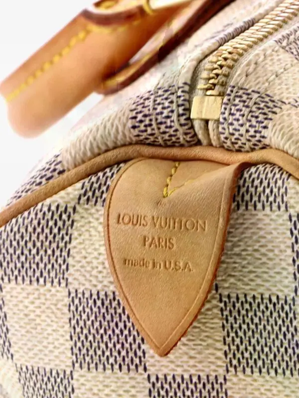 LOUIS VUITTON Damier 30 Satchel