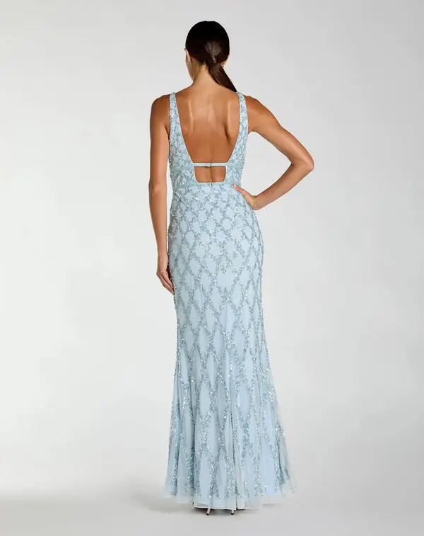 Mac Duggal Sequin Embellished Sleeveless Gown