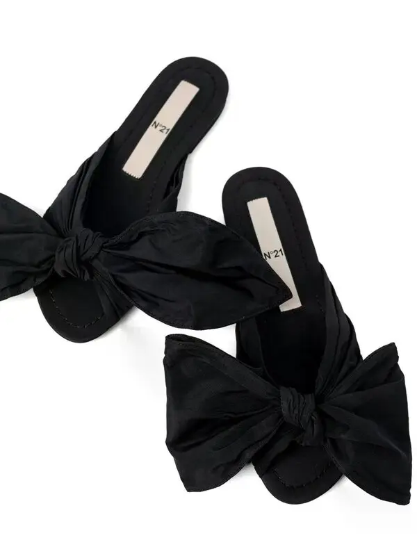 N°21 Bow Flat Sandals