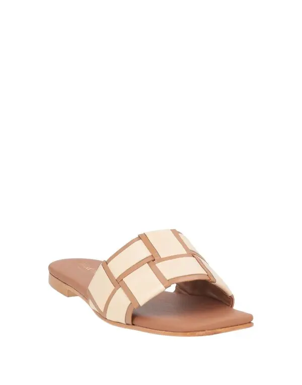 NILA & NILA Two-tone Leather Slide Sandals With Square Toe