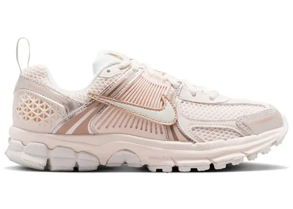 Nike Vomero 5 Sneakers