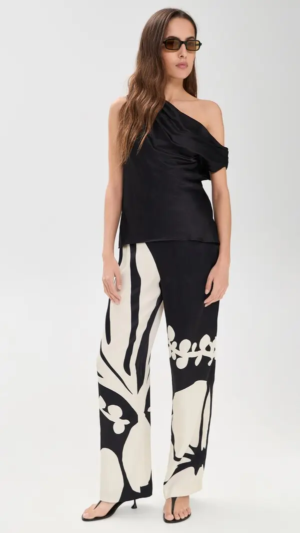 DIARRABLU Tova Floral Printed Pants - Ula Noir